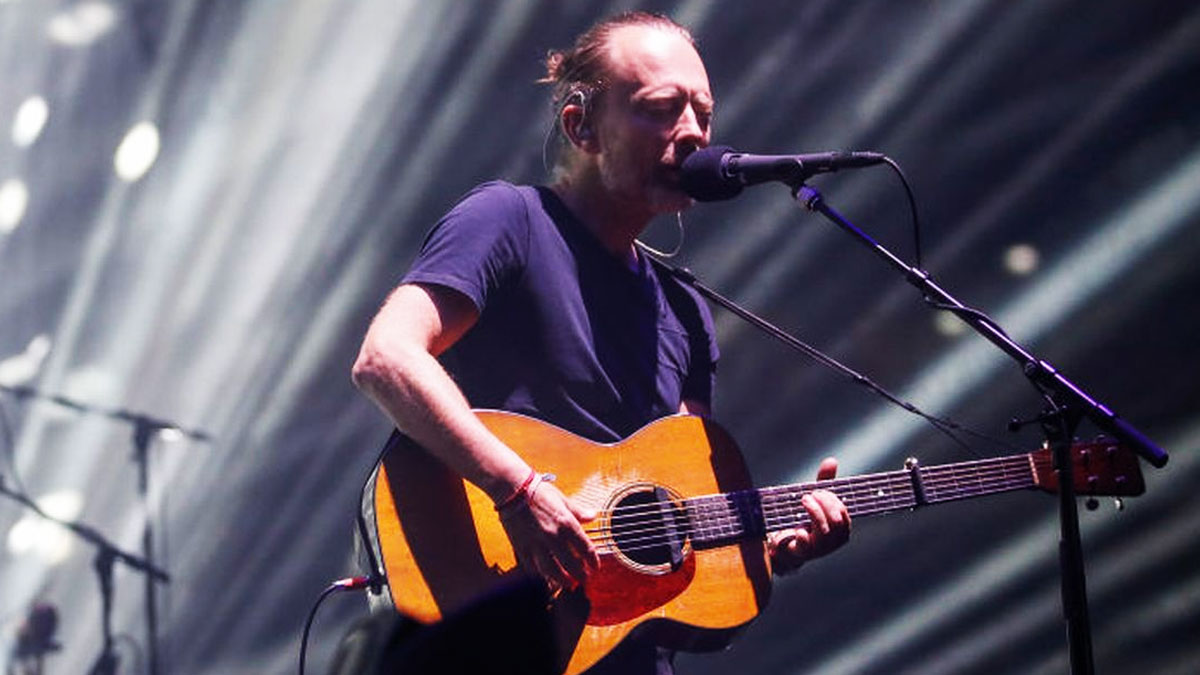 Οι Radiohead Live στον Λυκαβηττό. Ακούστε το ηχητικό από την θρυλική ...