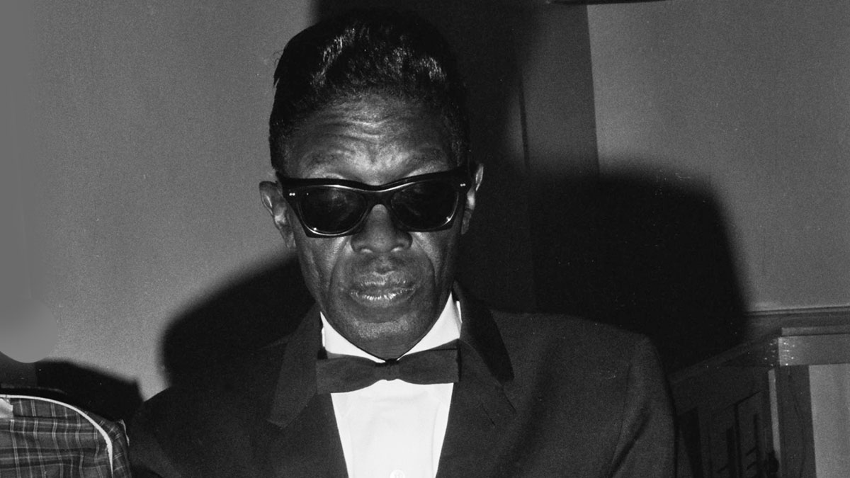 Μικρά πορτρέτα σημαντικών ανθρώπων: Lightnin’ Hopkins… | Yellow Radio