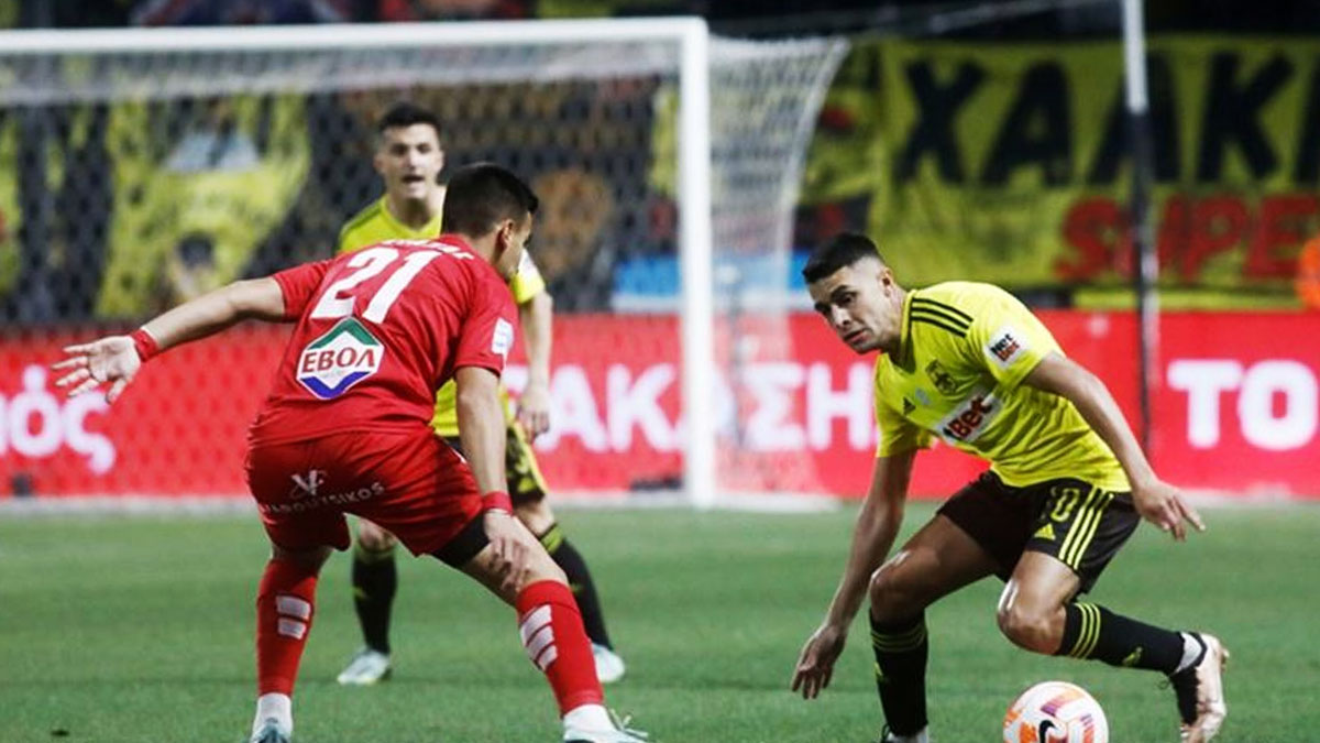 garcia-aris-volos-4949499 | Yellow Radio