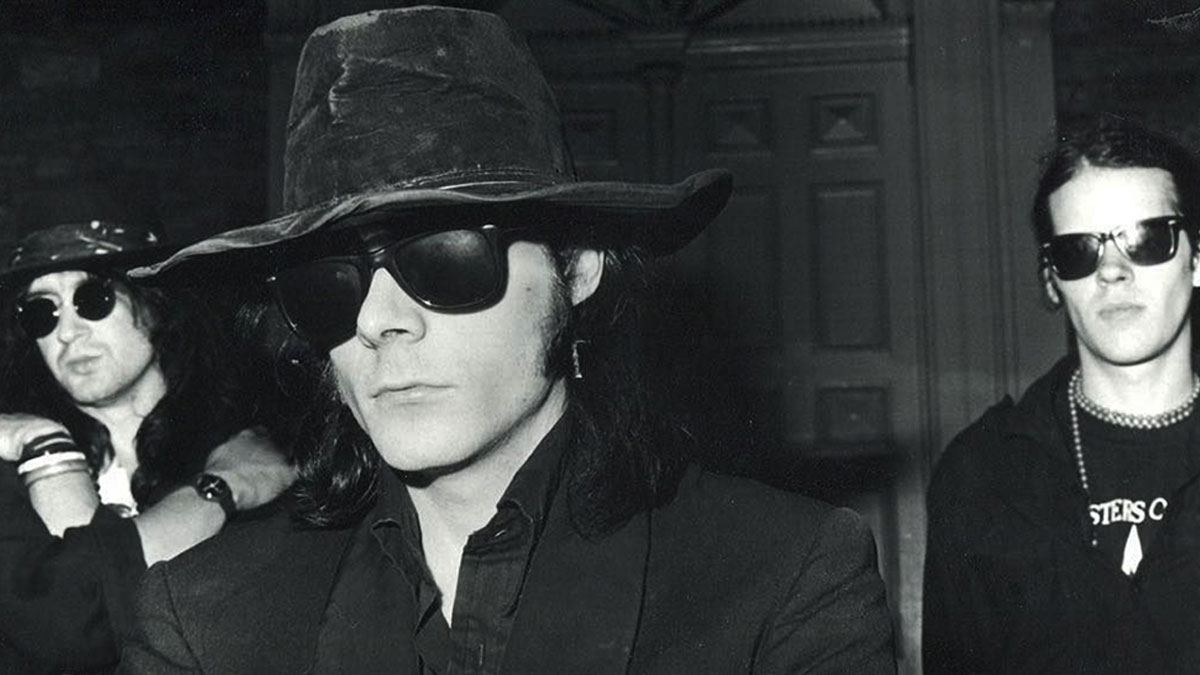 The Sisters of Mercy: Η ιστορία τους και κάτι παραπάνω… | Yellow Radio