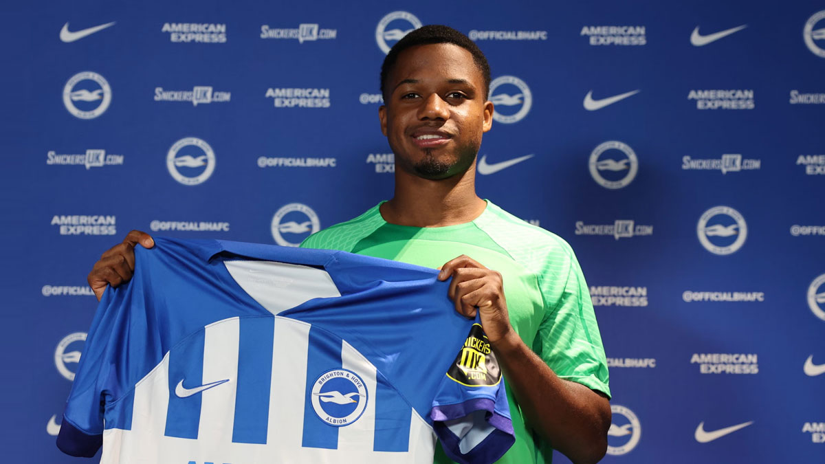 Από την Μπαρτσελόνα στην Μπράιτον ο Φάτι | Yellow Radio