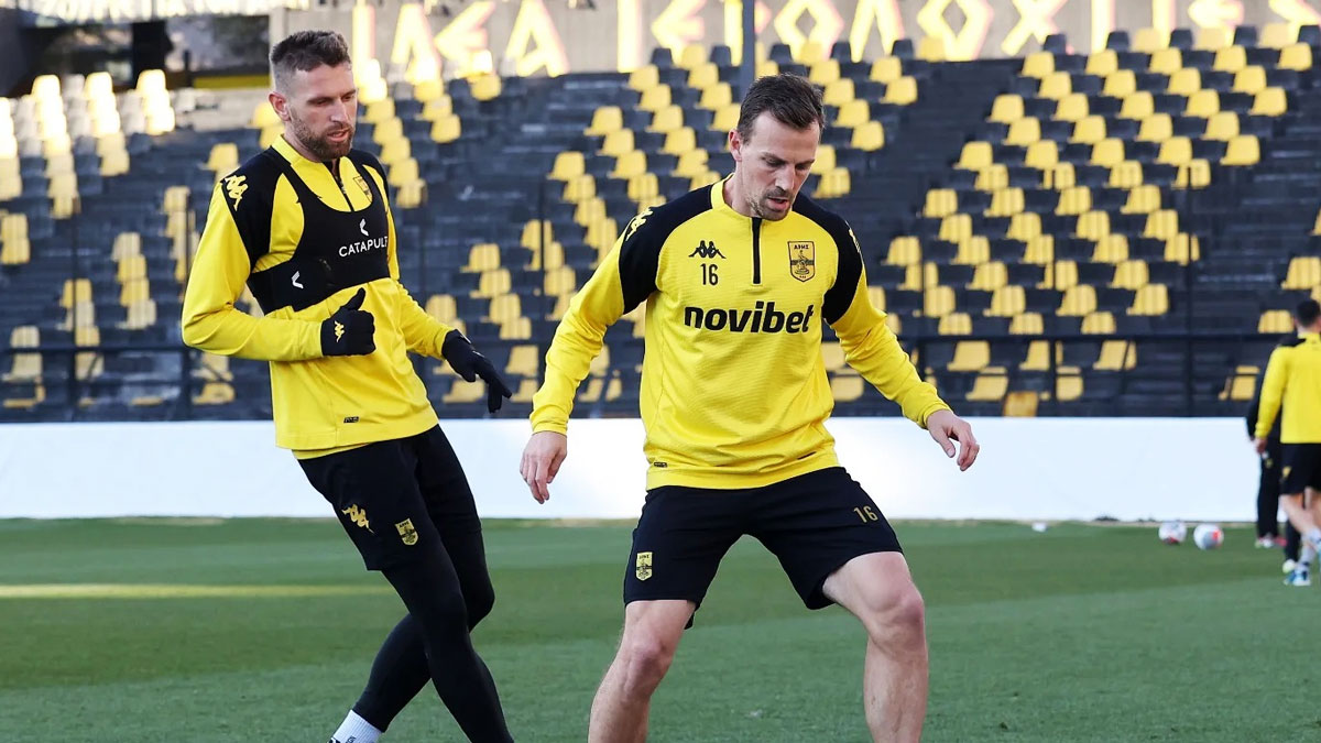 Ειδικό πρόγραμμα για γκρουπ παικτών | Yellow Radio