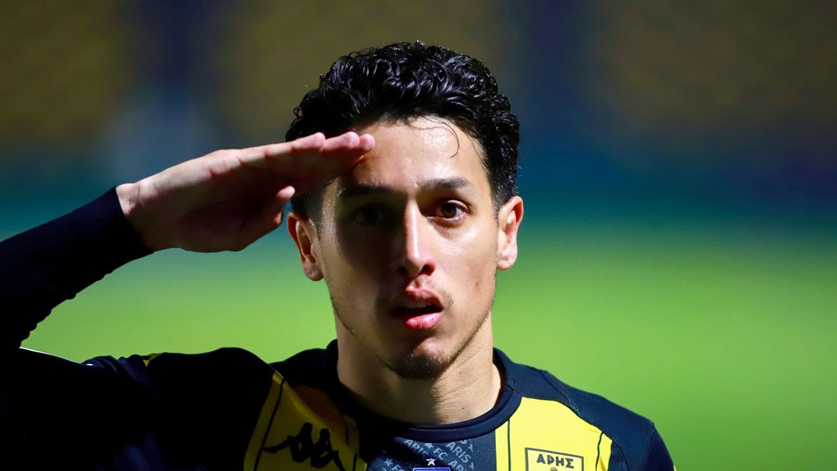 Σούπερ Σαβέριο! Τους “χόρεψε”, κάνοντας τα… πάντα | Yellow Radio