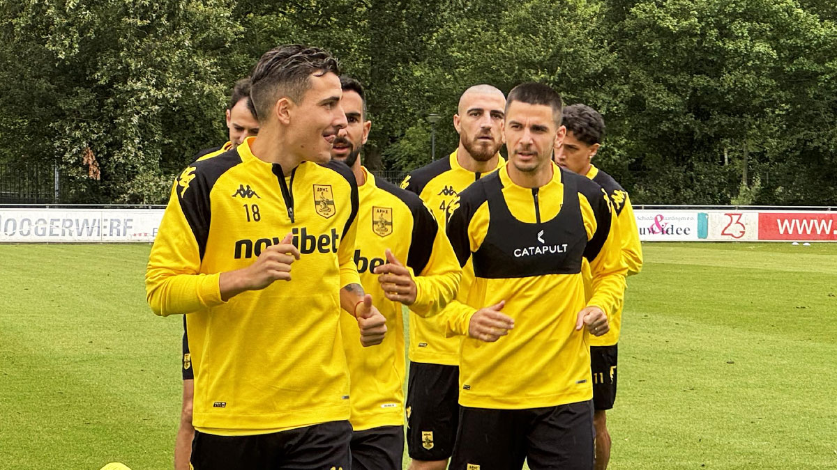 Το παλεύει και για αποδεσμεύσεις | Yellow Radio